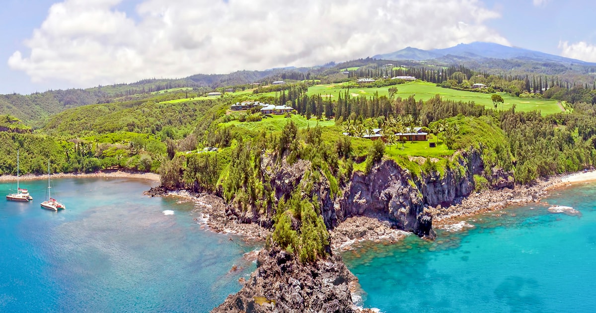 Honolua Bay, - Book Tickets & Tours | GetYourGuide.com
