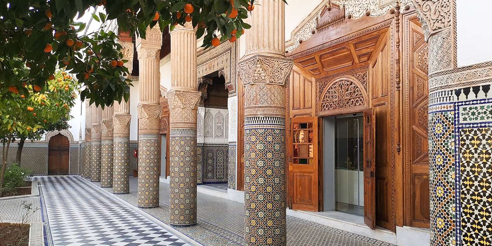 The BEST El Glaoui Palace Neighborhood tours 2023 - FREE Cancellation ...