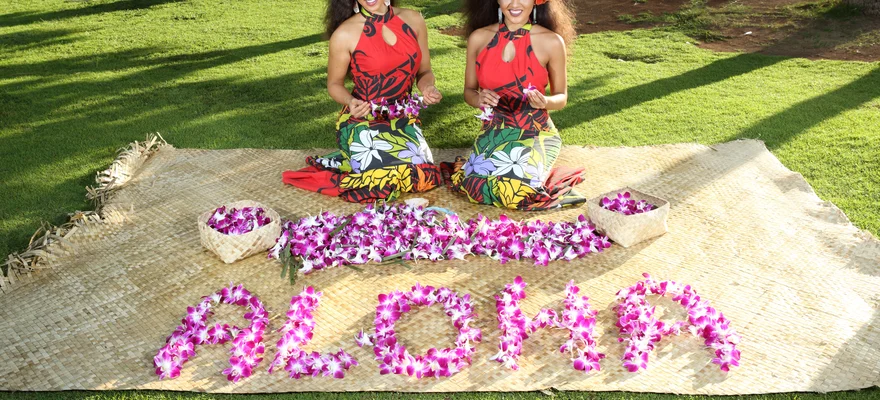 Diamond Head Luau, Honolulu - Book Tickets & Tours | GetYourGuide