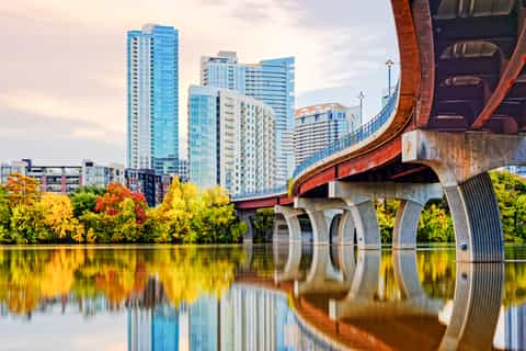 Pfluger Pedestrian Bridge, Austin - Book Tickets & Tours | GetYourGuide