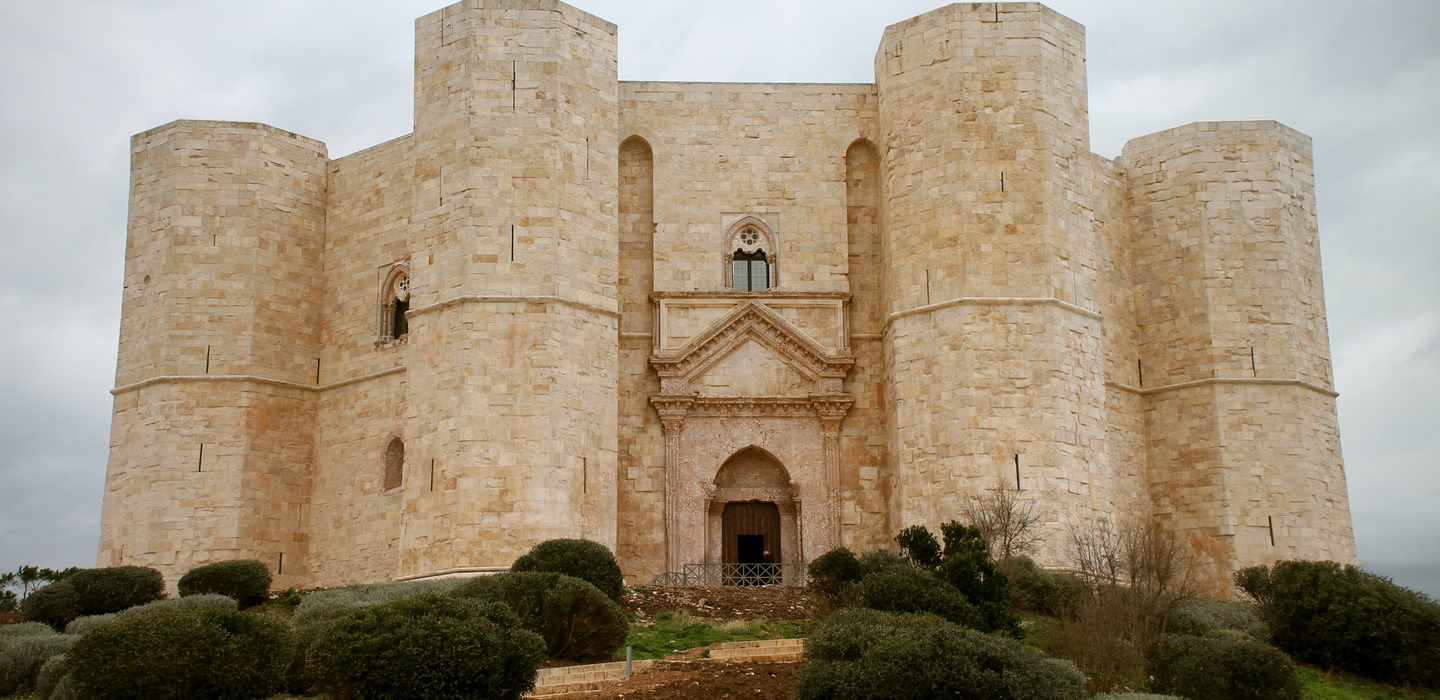 Castel del Monte Storia medievale: il MEGLIO del 2024 - Cancellazione ...