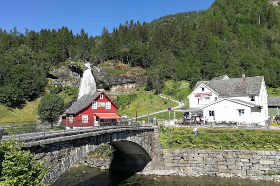 Måbø Valley, Hardangerfjord - Tickets & Eintrittskarten | GetYourGuide