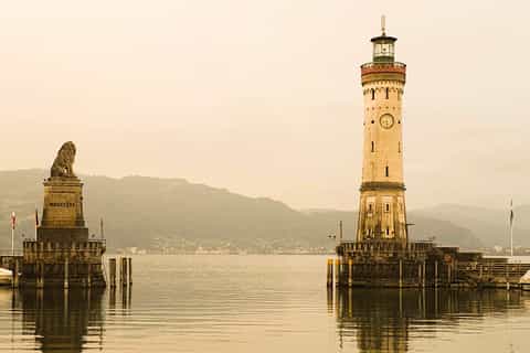 Die besten Bodensee-Segelboot-Touren 2026 - Kostenlose Stornierung ...