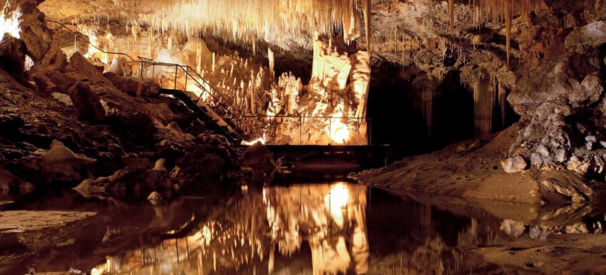 Lake Cave, Western Australia - Book Tickets & Tours | GetYourGuide
