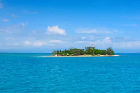 BESTE Bootsfahrten Low Island 2024 – KOSTENLOS stornierbar | GetYourGuide