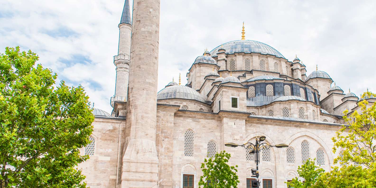 Fatih-moskéen i Istanbul - Bestil billetter til dit besøg | GetYourGuide