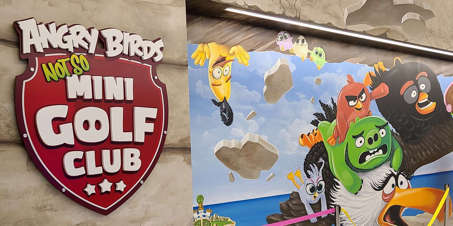 Angry Birds Minigolf bij American Dream in East Rutherford, New Jersey ...