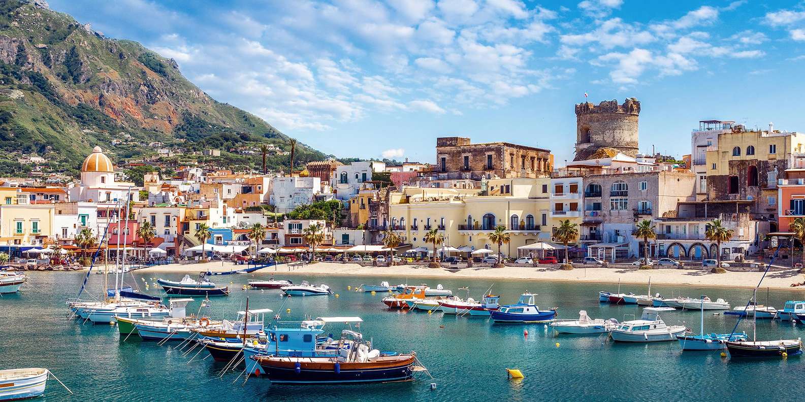 BESTE Segelboot-Touren Ischia 2026 – KOSTENLOS stornierbar | GetYourGuide