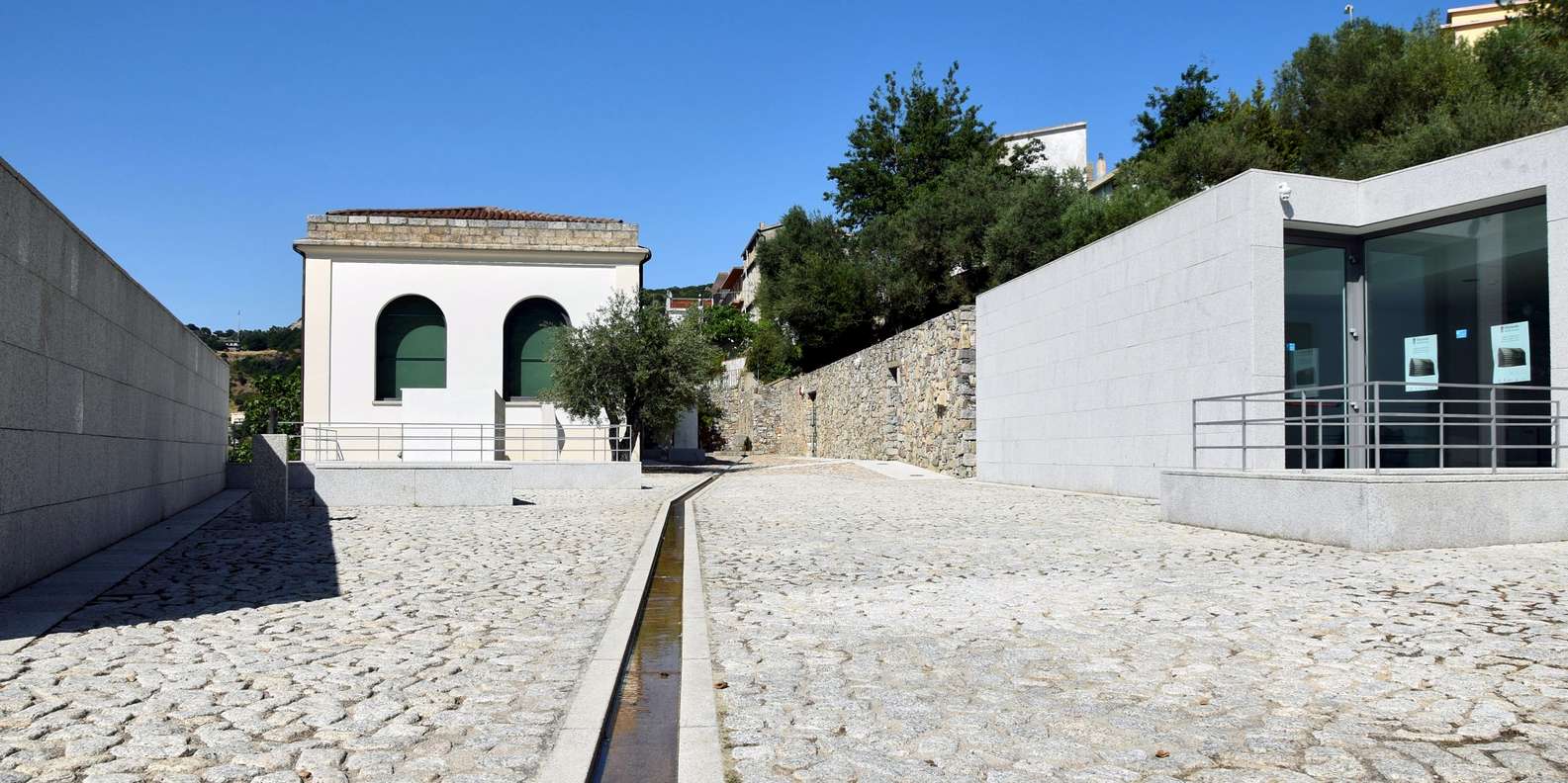 Nivola Museum in Nuoro, Italië bezoeken? Boek tickets en tours ...