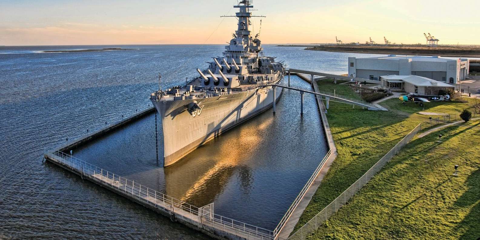 USS Alabama, Mobile, Mobile, Alabama - Book Tickets & Tours | GetYourGuide