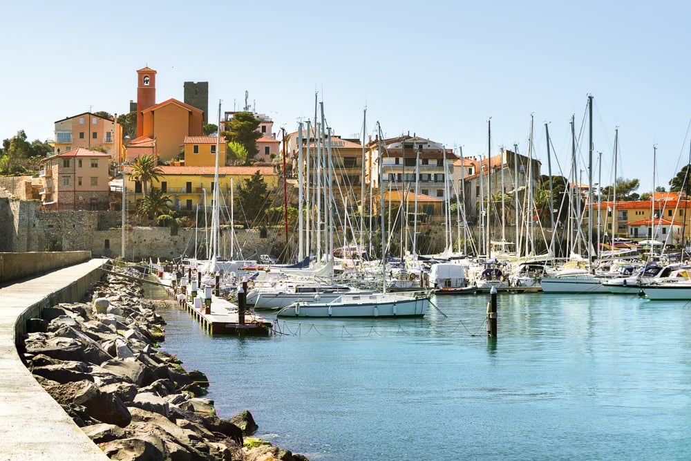 8 Stunning Places To See In Tuscany