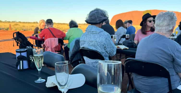 From Alice Springs: Day Trip to Uluru with BBQ Dinner | GetYourGuide