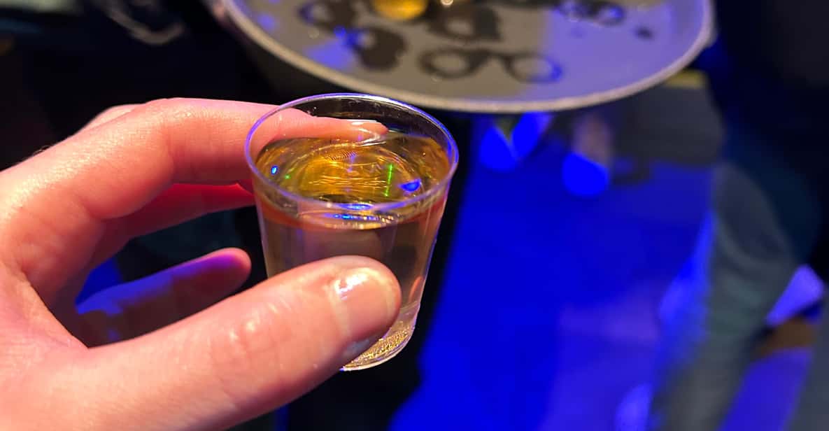 Edinburgh: Pub Crawl with Free Shots & Discounts | GetYourGuide