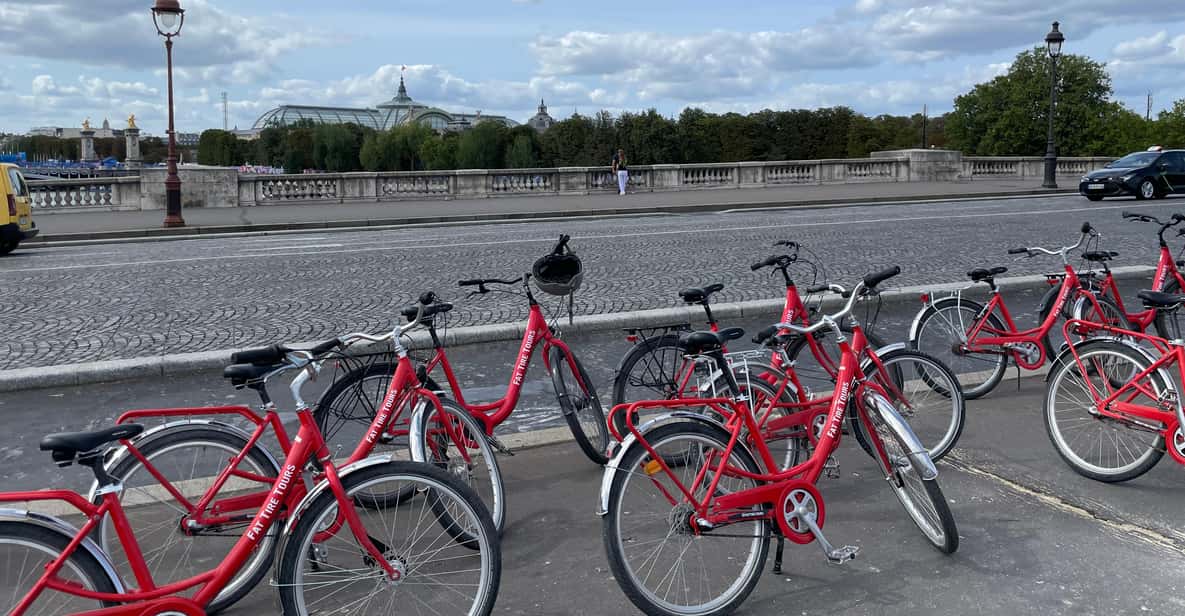 Paris Bike Tour: Eiffel Tower, Place de la Concorde & More | GetYourGuide