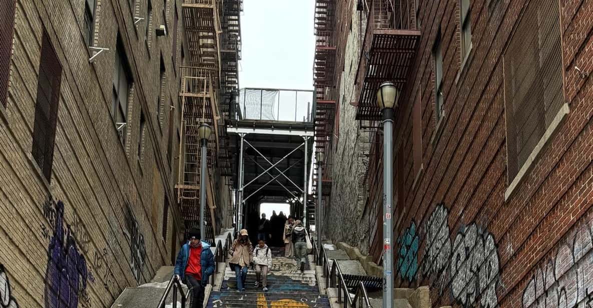 New York: Dangerous neighborhoods. Authentic Bronx, Harlem & Brooklyn ...