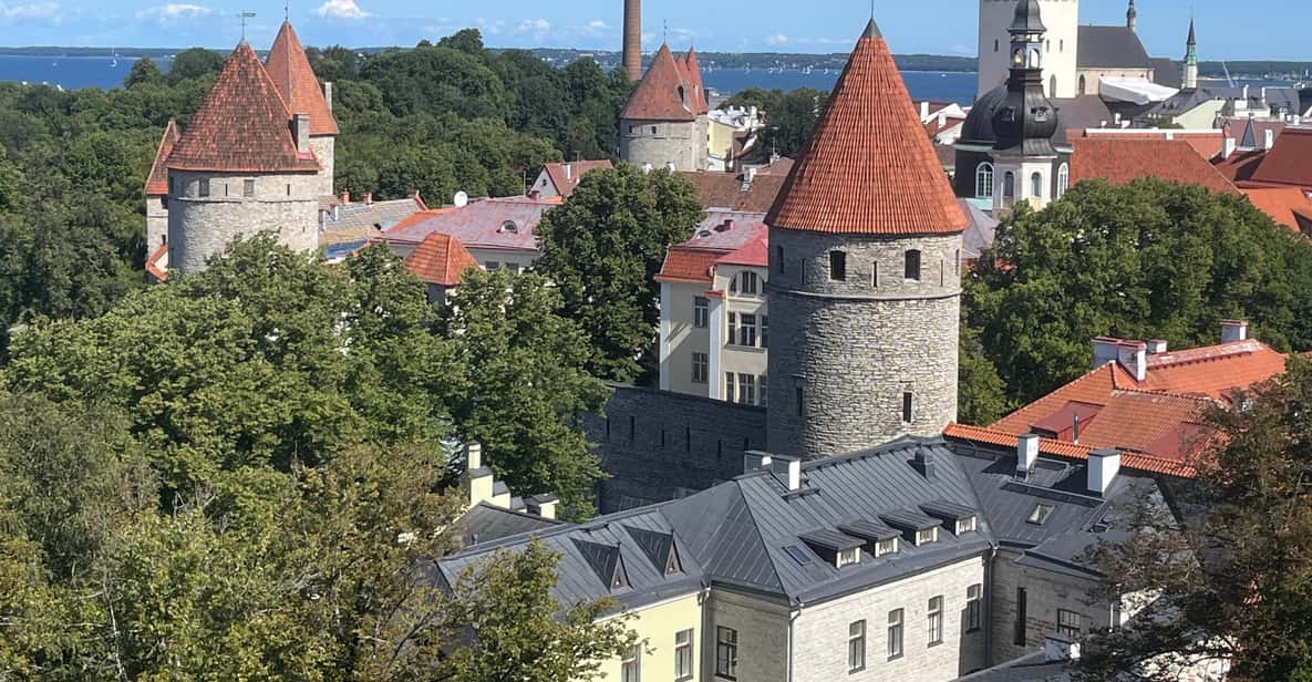 Tallinn: Private Walking Tour with a Local - 2026 (Verified Reviews)