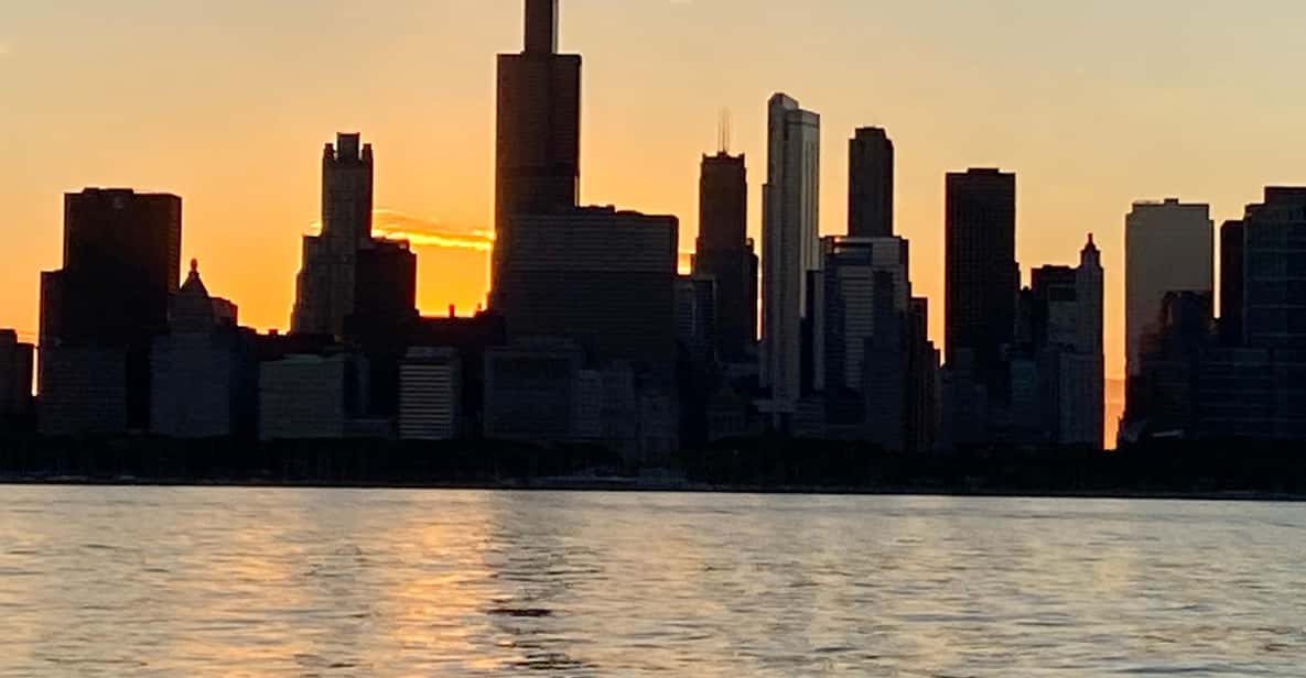 Chicago: 1.5-Hour Scenic Sunset Lake Cruise | GetYourGuide