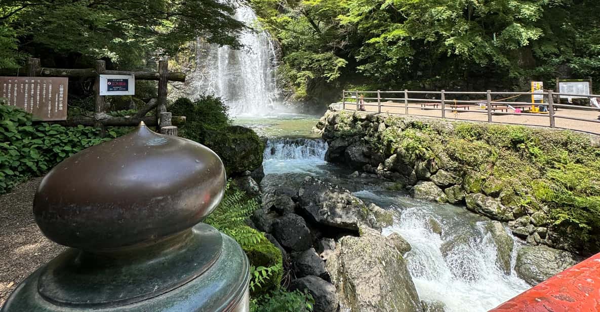 Osaka: Minoh, Katsuoji Temple, & Minoh Falls Full-day Tour | GetYourGuide