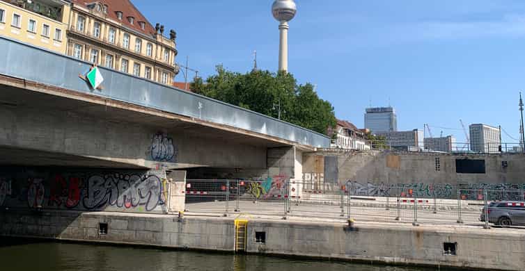 Berlin: Boat Tour Along the River Spree | GetYourGuide