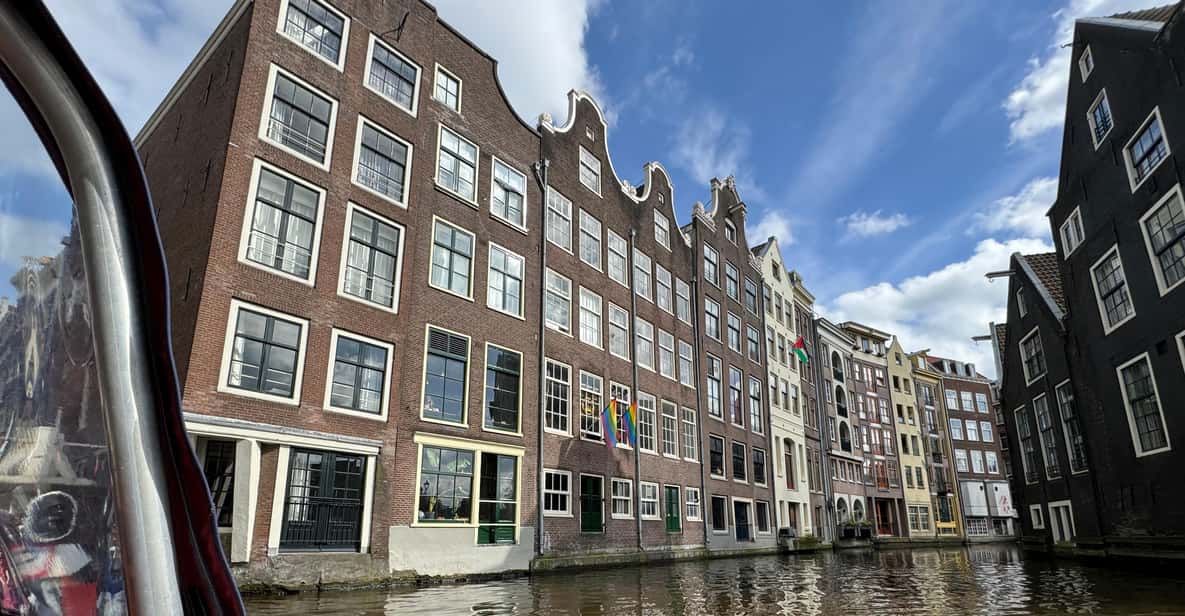 Amsterdam: Smoke and Lounge City Boat Cruise | GetYourGuide
