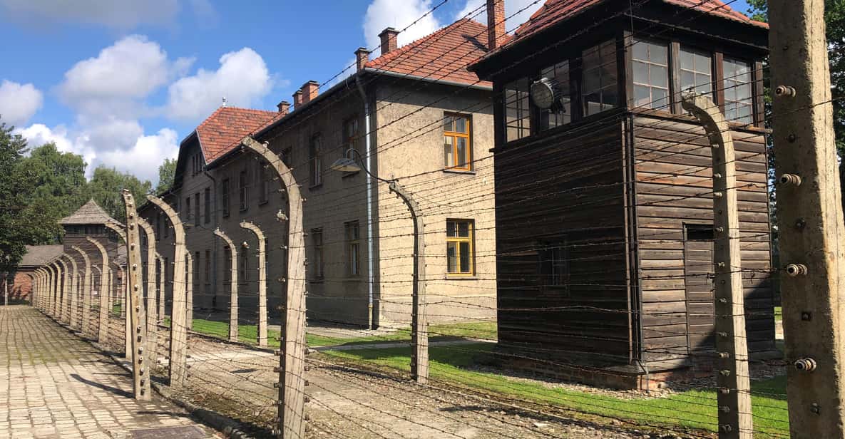 Auschwitz-Birkenau Skip-the-Line-Führung | GetYourGuide