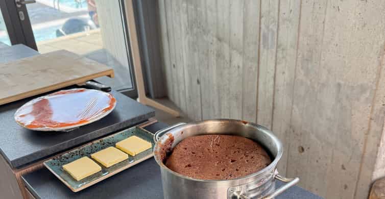 Laugarvatn Fontana: Geothermal Bread-Baking Experience | GetYourGuide