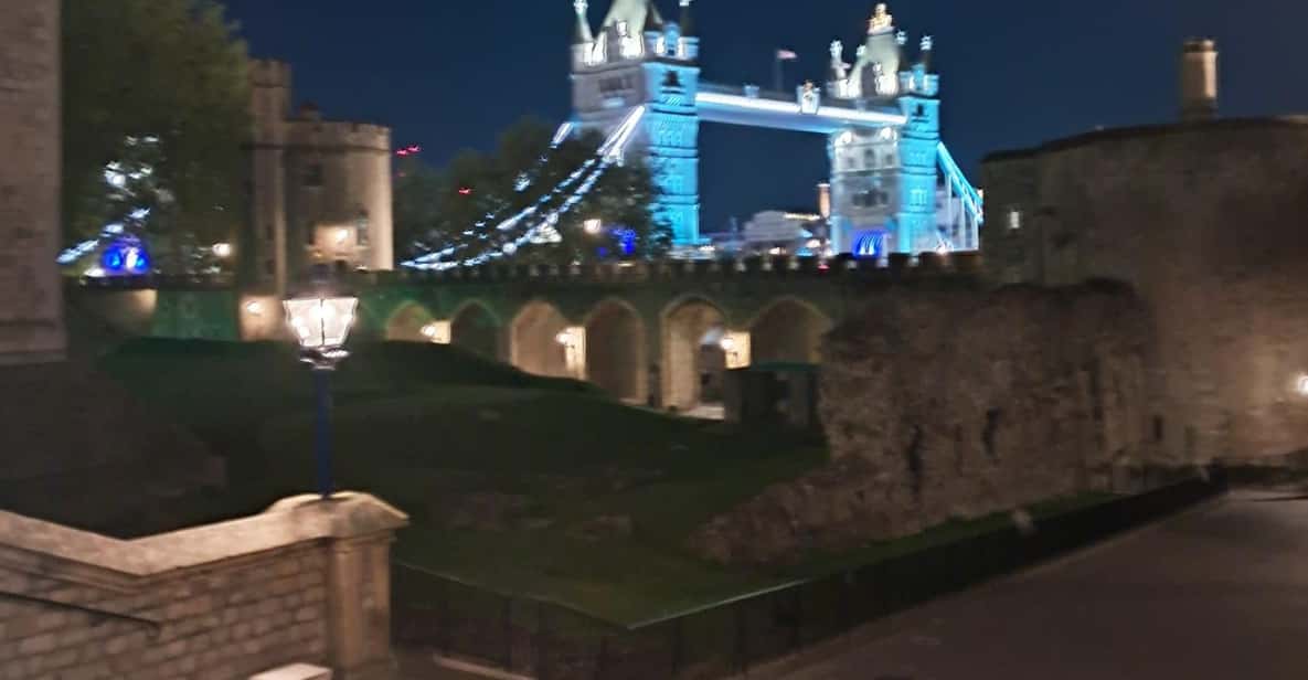 Tower of London After Hours with Beefeater & Keys Ceremony - 2026 ...