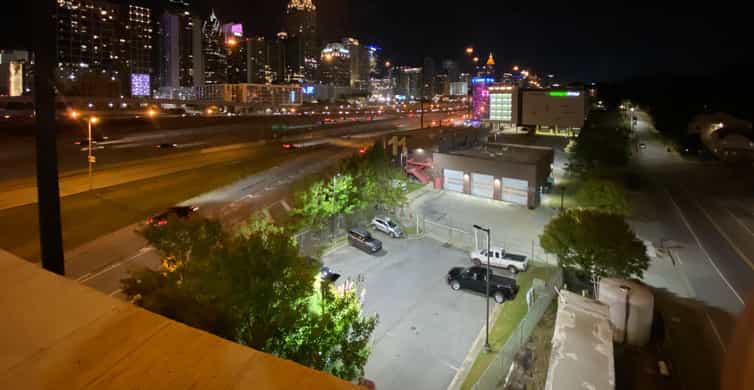 Atlanta: City Lights Night Tour with Photos & Dinner Stop | GetYourGuide