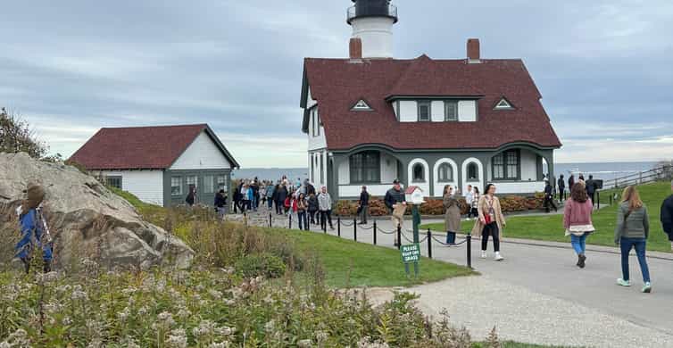 Portland: Trolley City Tour with Portland Head Light Stop | GetYourGuide
