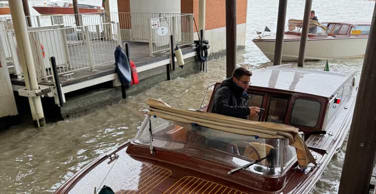Venice: Shared Water Taxi Transfer to Marco Polo Airport | GetYourGuide