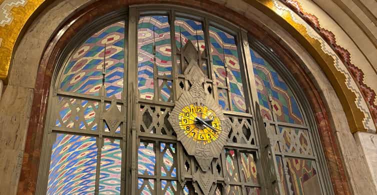 Detroit: Architectural Beauty and Hidden Gems Walking Tour | GetYourGuide