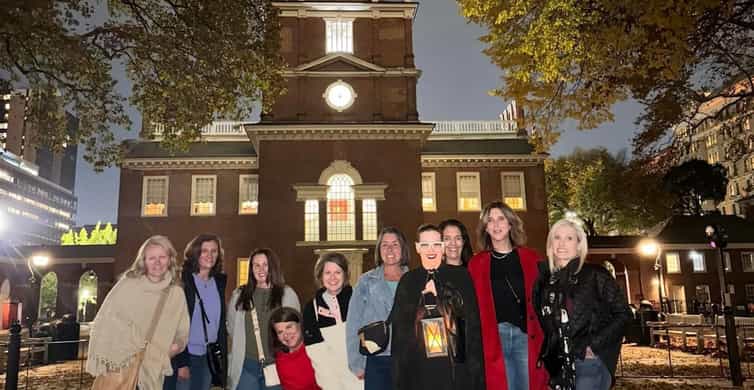 Philadelphia Ghost Tour by Candlelight | GetYourGuide