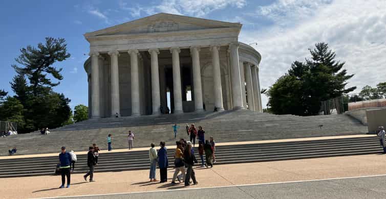 Washington DC: Monuments and Memorials Bike Tour | GetYourGuide