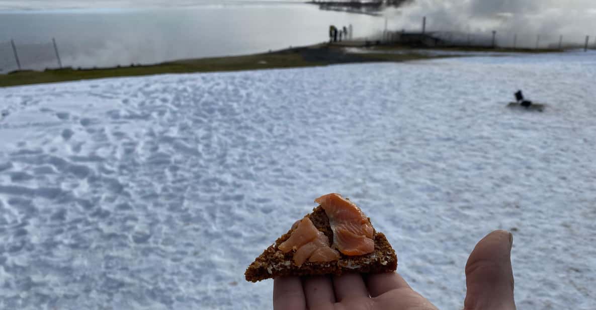 Laugarvatn Fontana: Geothermal Bread-Baking Experience | GetYourGuide