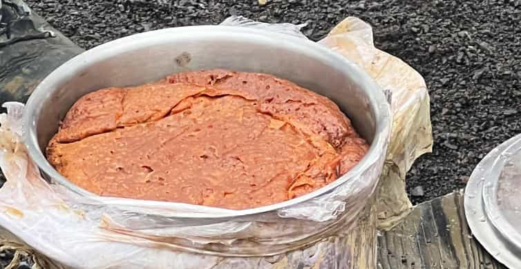Laugarvatn Fontana: Geothermal Bread-Baking Experience | GetYourGuide