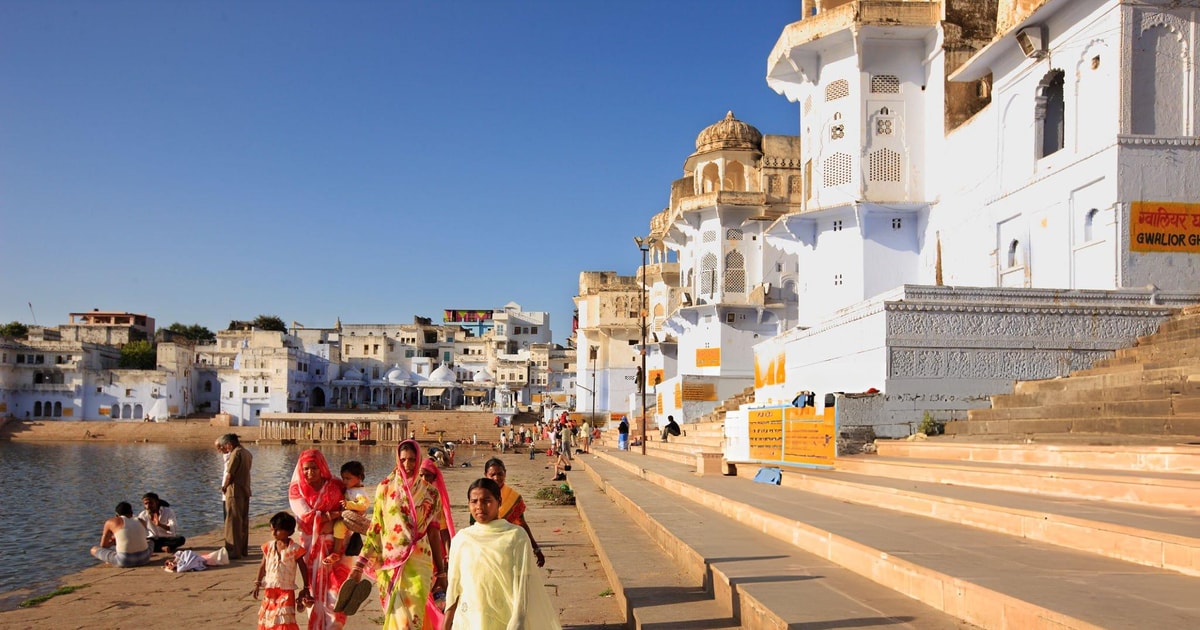Szlaki Pushkar Ghat z lokalnym przewodnikiem i bezpłatne rejsy łodzią ...
