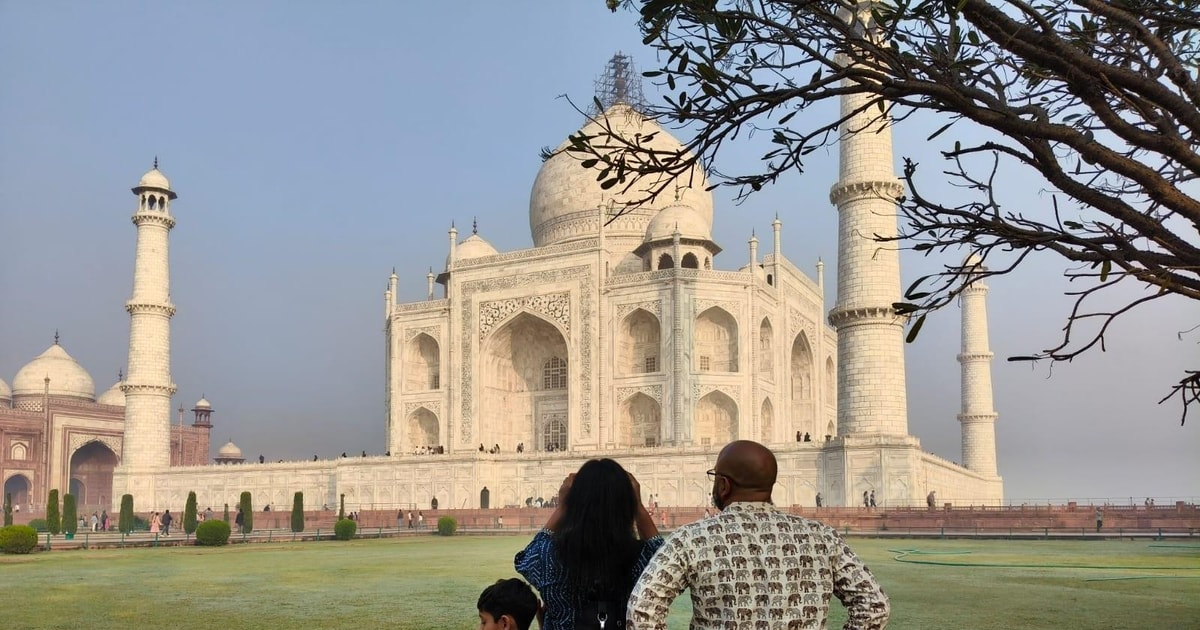 Taj Mahal & Agra: Private Tour ab Delhi mit dem Auto – schneller ...