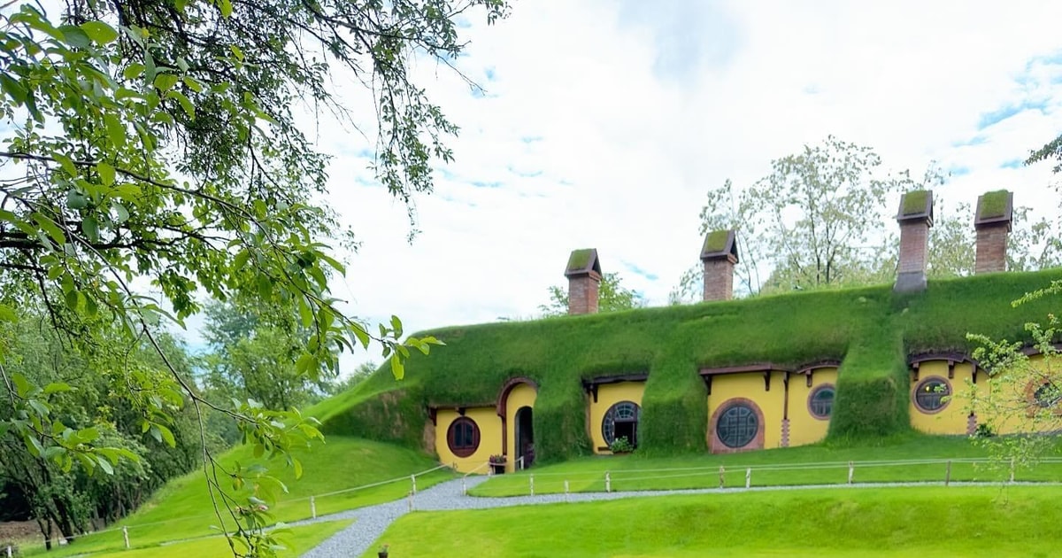 From Bucharest: The Lord of the Rings Inspired House Visit | GetYourGuide