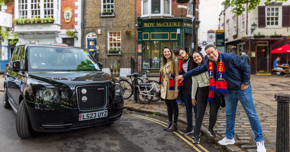 Privat rundtur i sort taxa til steder, hvor Ted Lasso er blevet filmet ...