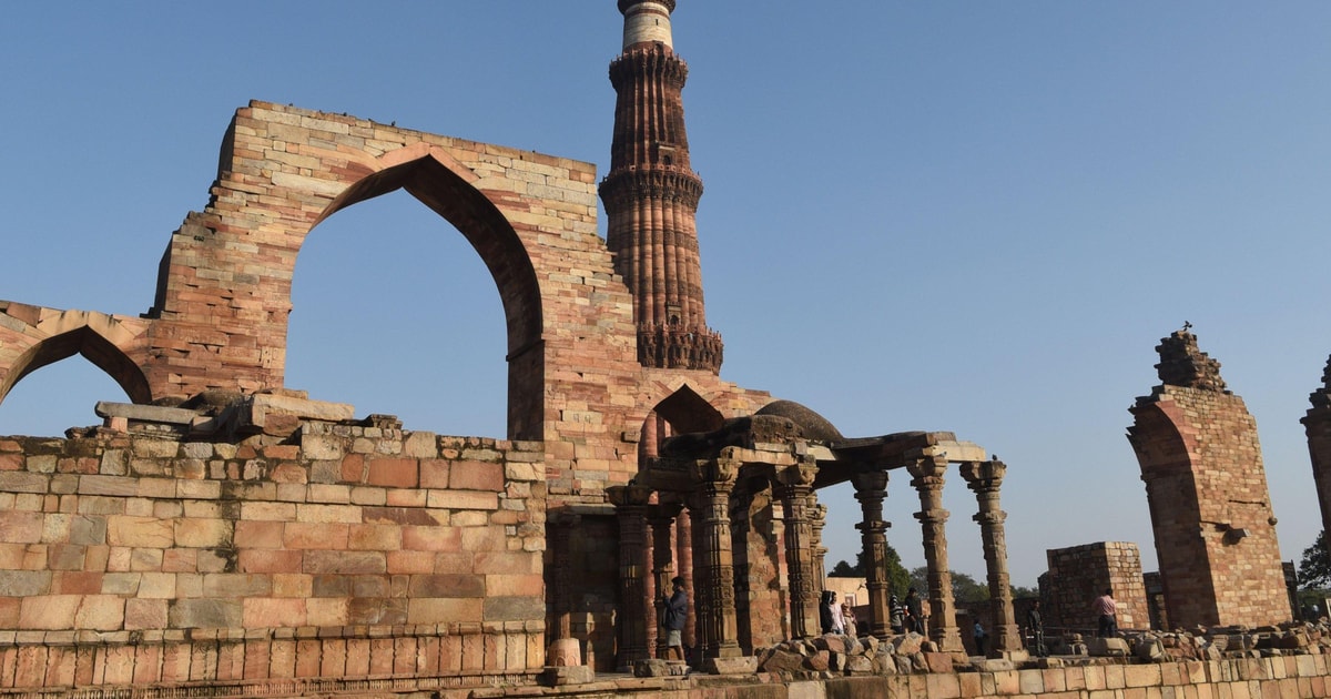 Delhi: prywatna wycieczka samochodem po Starych i Nowych Delhi w 8 ...