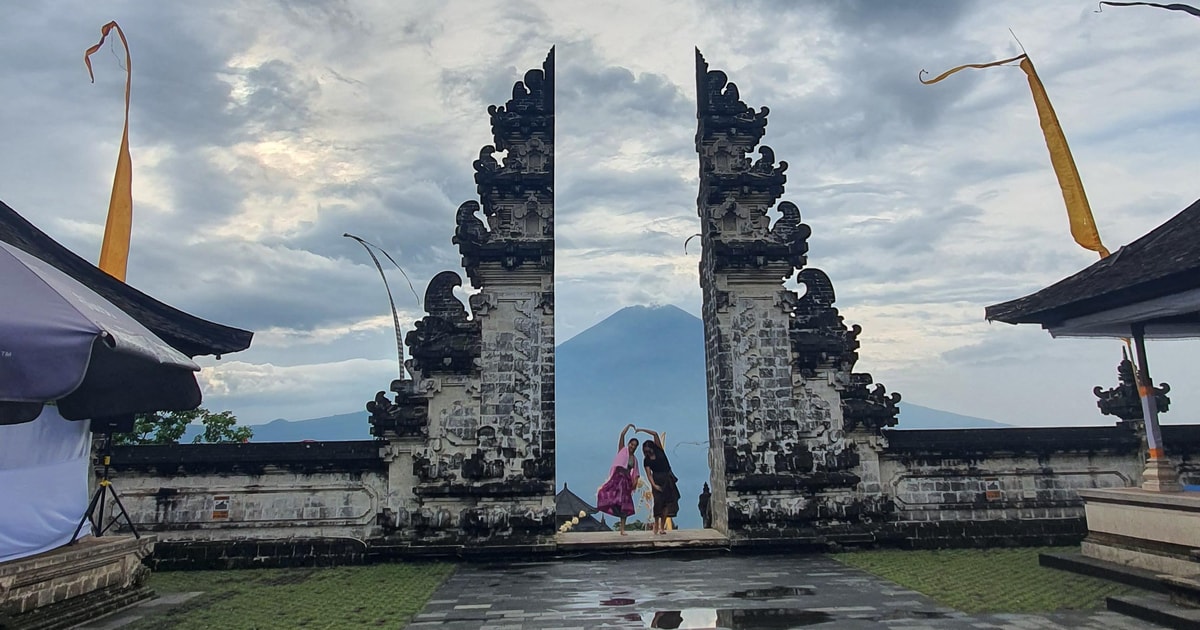 Lo más destacado de Bali Excursión al Templo Lempuyang de la Majestuosa ...