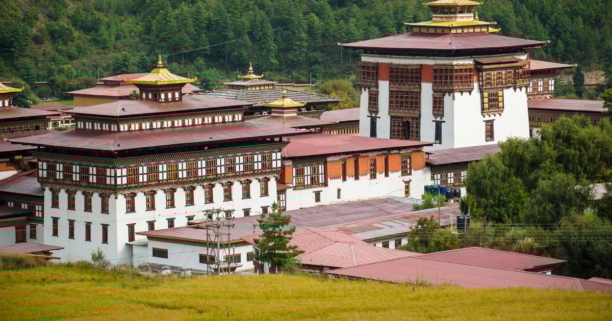 Descubre Bután: Un majestuoso viaje de 8 días por la naturaleza ...