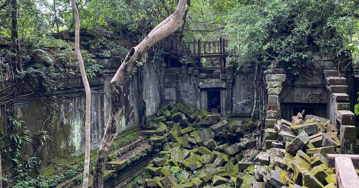Banteay Srei, Beng Mealea & Floating Village–Eng/Esp/Fra/Jpn | GetYourGuide