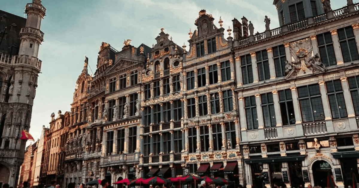 Brussels: Christmas Lights and Markets 3 Hour Walking Tour | GetYourGuide