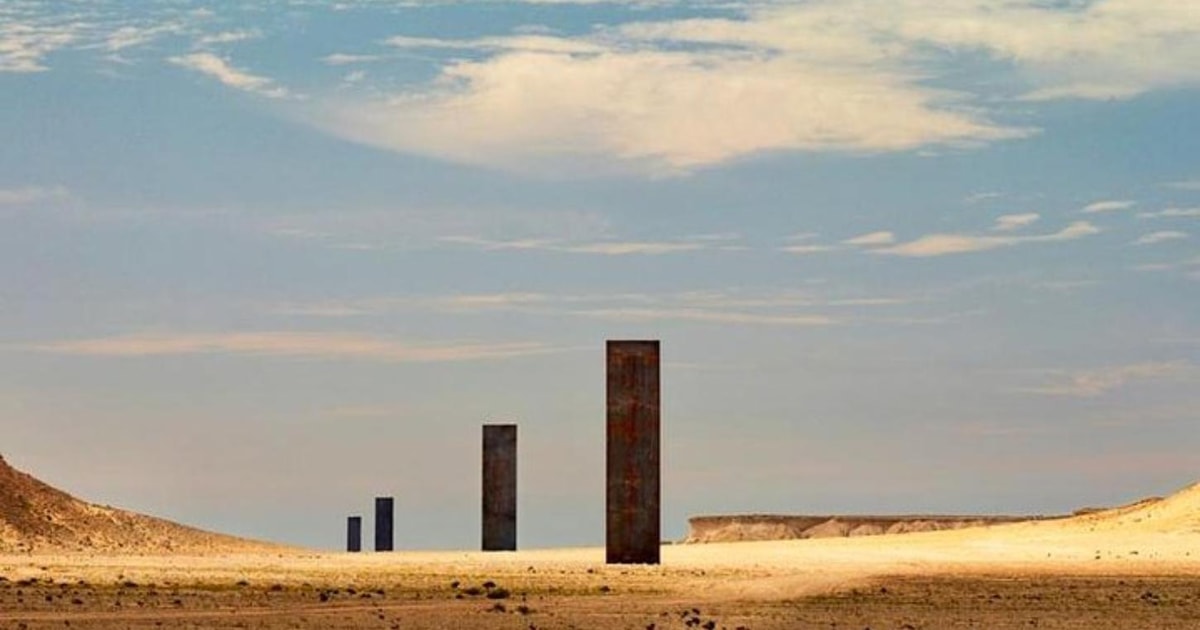 Doha: West Coast Tour ,Richard Serra Sculpture, Zekreet | GetYourGuide