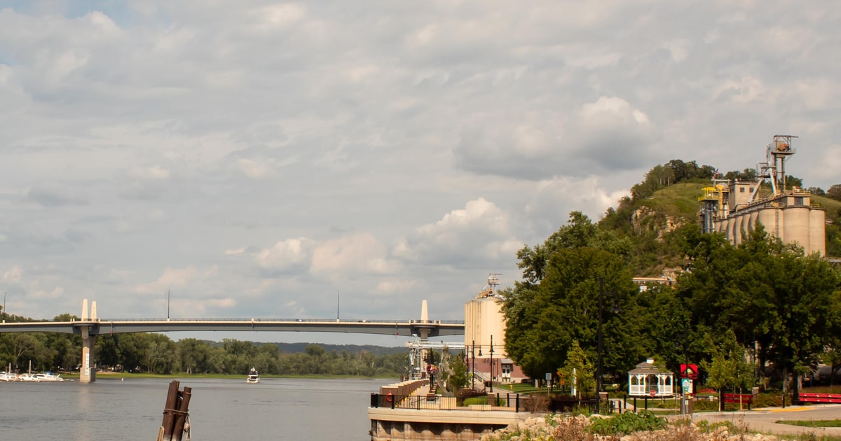 Red Wing, Minnesota: Ghost Walk Tour | GetYourGuide