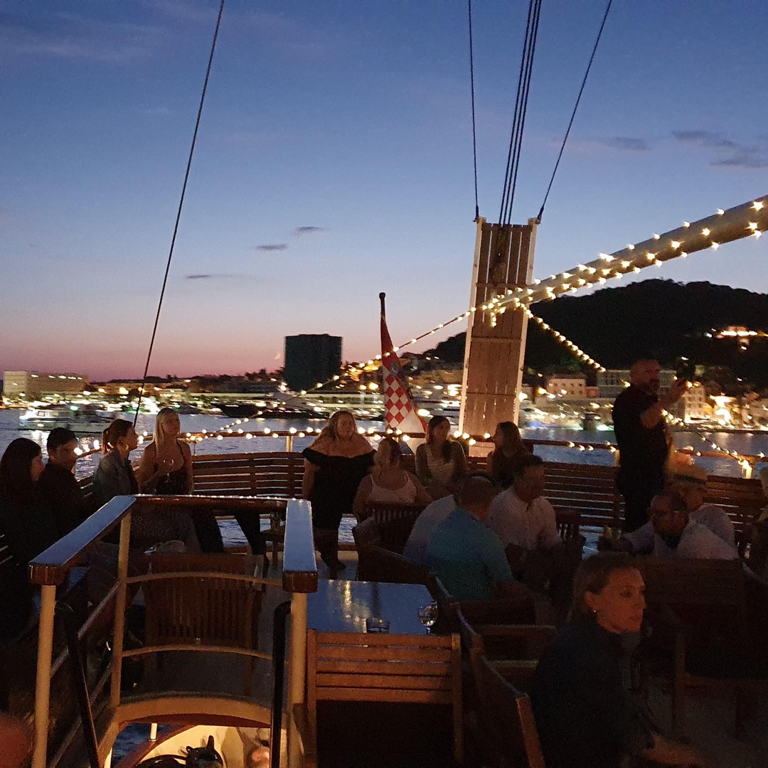 Split:Sunset Cruise with Live Music | GetYourGuide