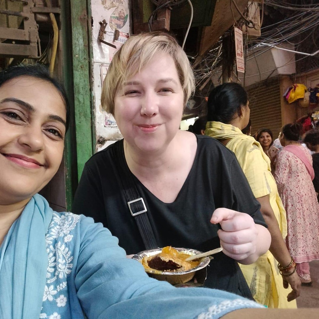 Antica Delhi: cibo e cultura con guida donna e tuk-tuk | GetYourGuide