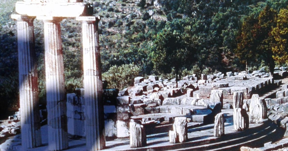 Visite privée de Delphes au départ d'Athènes | GetYourGuide