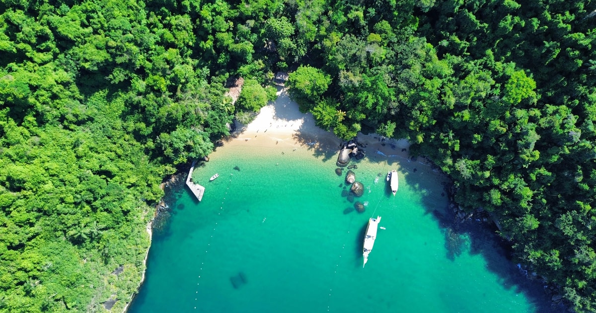 SCHOONER TRIP TO THE BEST ISLANDS IN PARATY | GetYourGuide